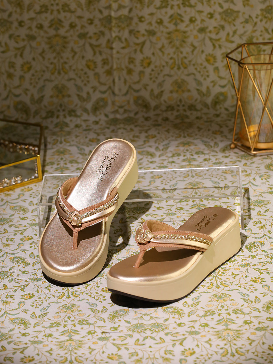 Nancy Gold Flatform Heels – Monrow Shoes